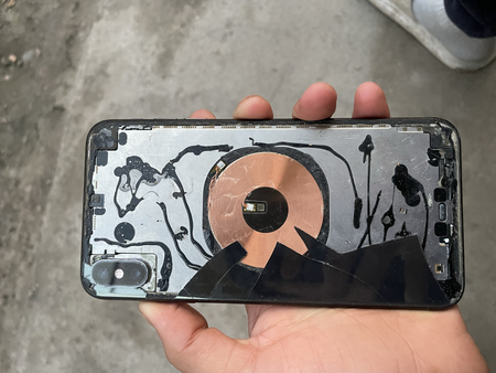 Iphone Xs Max holati orta