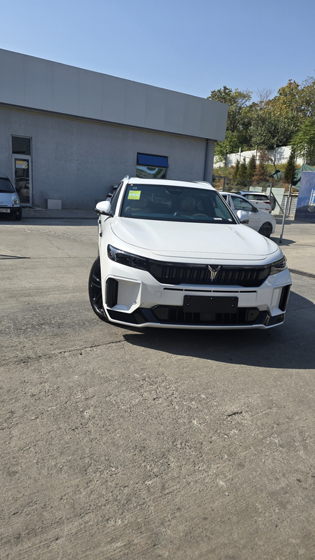 Voyah restaling Li. Kia. BYD qotili. Naxt perechislenya bor soni kam