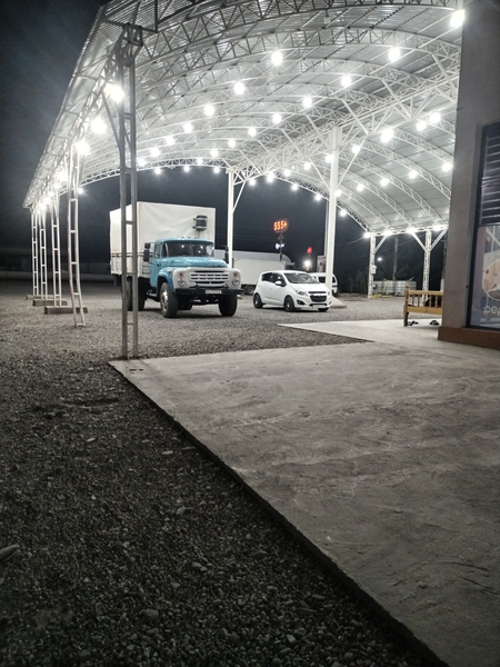 Zil 130 matan 8ta mator ural yangi qilingan karobka yangi xitoy balon