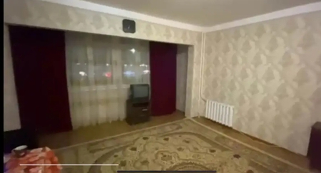 Ц 13  2/2/9 БЕЗ РЕМОНТ ОТДЕЛЬНЫЙ ВХОД напротив Парк