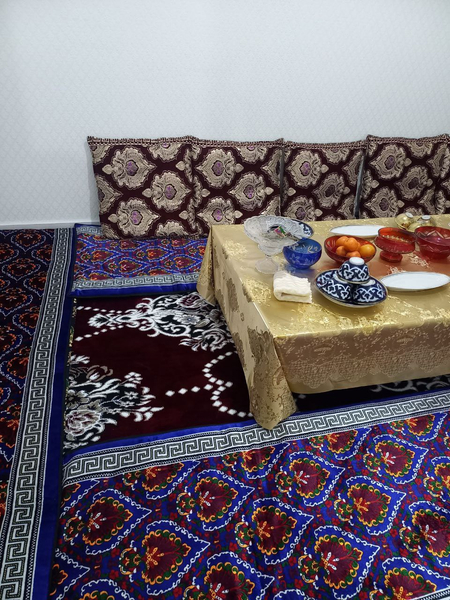 Termezdan dom sotildi