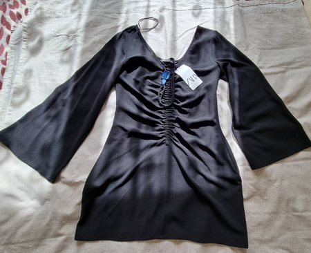 Новое платье от ZARA