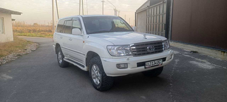 Toyota land cruiser 100