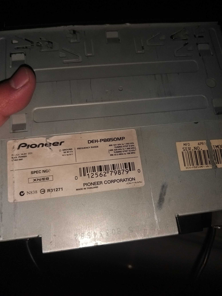 Pioneer deh 9850 mp3 aux radio