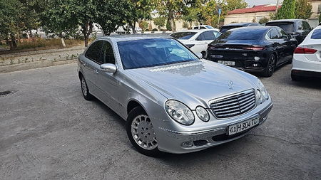 Mercedes benz  \\nYili 2003\\nProbeg- 128000 k