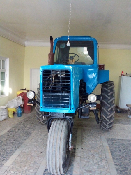Mtz 80 sotiladi narxi 55 mln biz oz  kami bor naxadi ishga tayyor