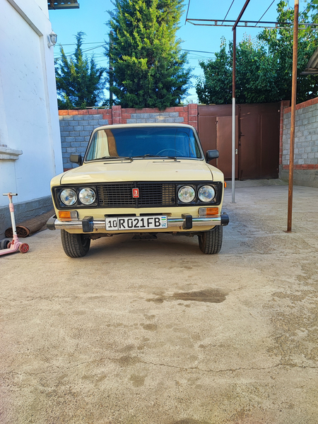 Vaz 2106 sotiladi