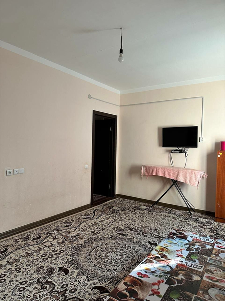 Orzon kvartira qizlarga va bollarga bor