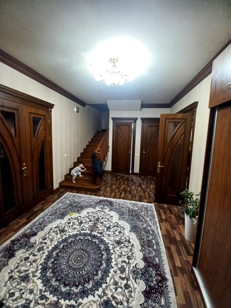 Продажа участка 3 сотих, 2 этаж, 7 хона Ходжиота махалла