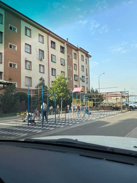 Сдаётся 3х комнатная квартира в Новостройке на Узбум Br06