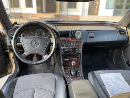 Продаю Mercedes-Benz w202