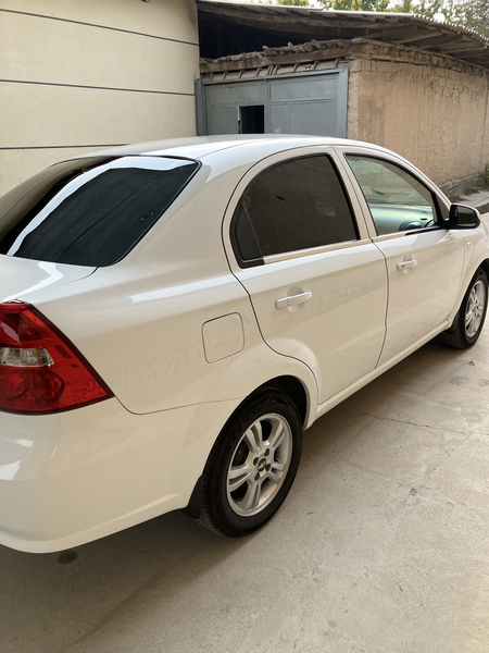 Arenda vikup nexia 3 ( neksiya3 ravon r3 )