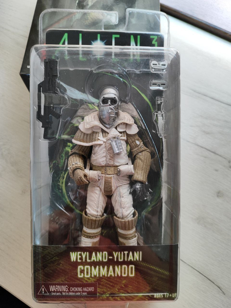 Коллекционные подвижные игрушки NECA