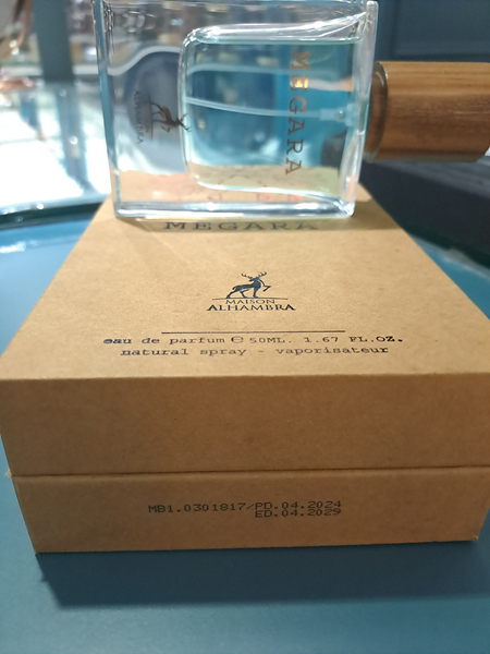 Megara eau de Parfum