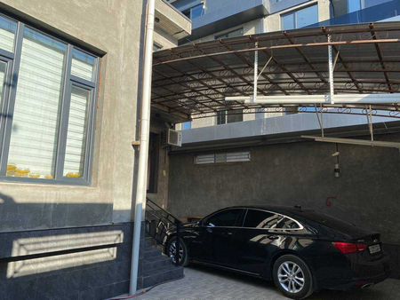 V3643 КОТТЕДЖ Улице Сайрам Ор.р: 20-поликлиника Соток 1,5 с ремонтом