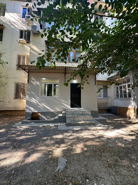 Yunusabod 11.kv 2/1/4 yevro kvartira срчоно