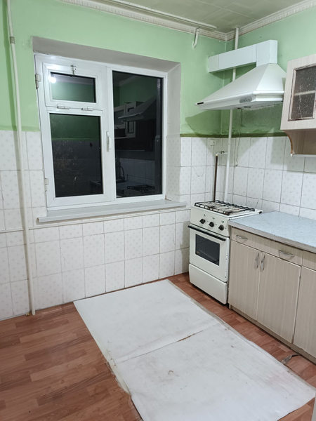 Квартира сотилади