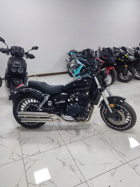 Assalomu aleykum arzon narhlada motobaykla bor