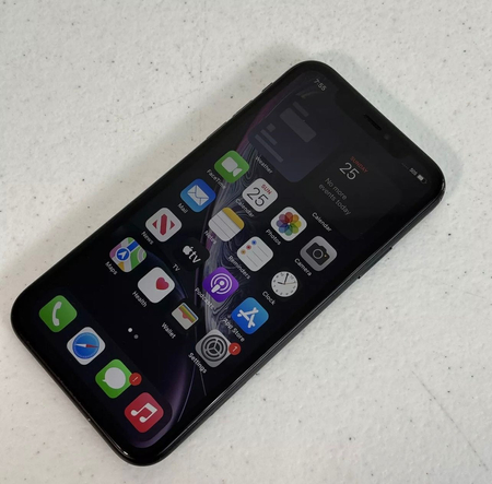 iPhone XR 64GB Black Идеал 86% батарея