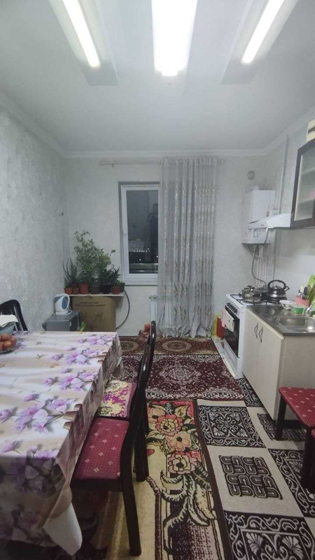 Янги-Хаёт 10-Худуд 2/15/16 Срочно Продам Рем Хор 62кв,м Цена47,500 у,е