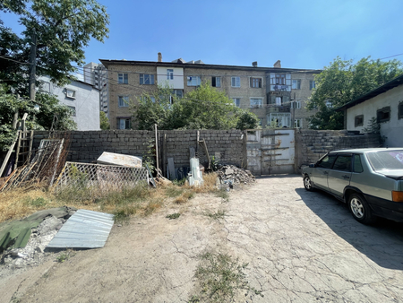 Продаётся.    4.8 сот.    Шумиловский городок.      ул. Хаваст
