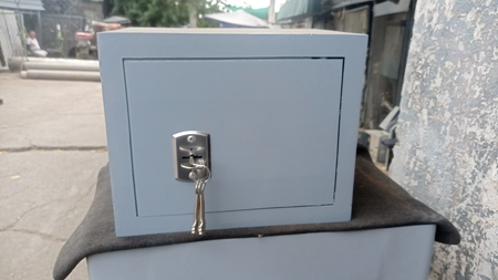 seyf 30x20 sm edeallne