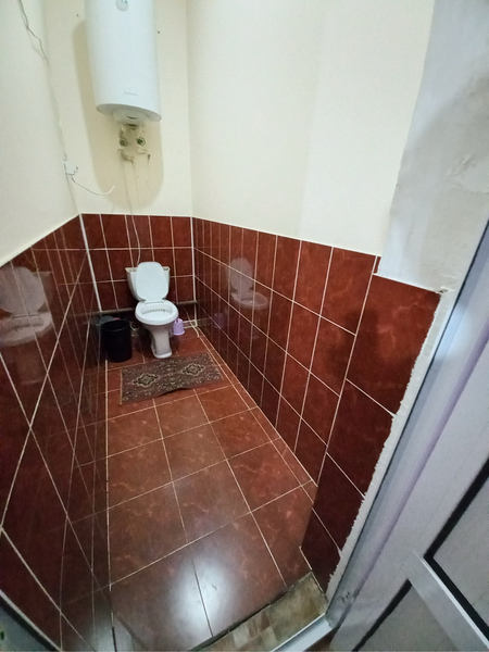Umid polyolkada 6 sotixlik uy sotiladi