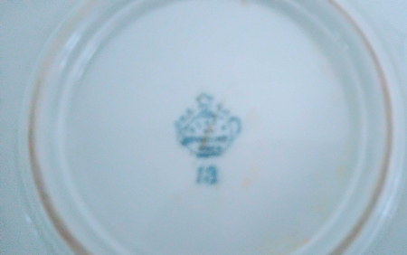 продам тарелки мадонна и  2 блюда