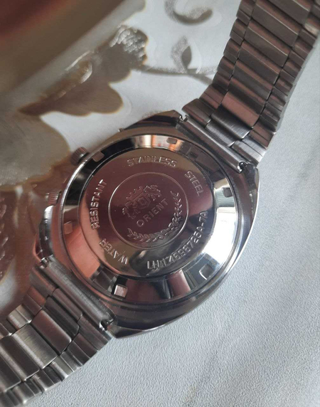 Продам наручные часы 