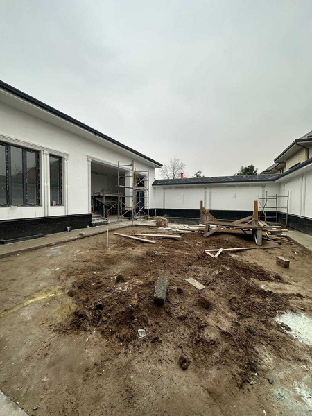 Продается Евродом Улица: ИТ парк  600м2