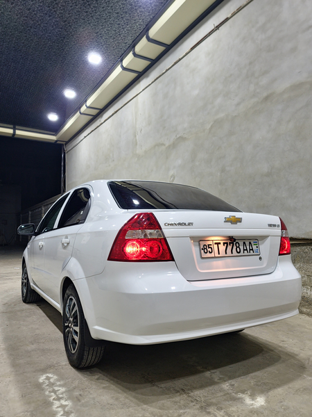 Nexia 3 sotiladi
