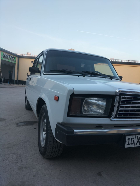 Vaz 21 07 sotiladi
