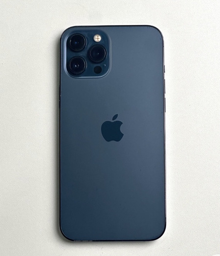 Iphone 12pro LL/A ideal