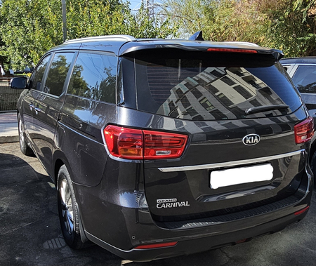 Sro\\\'chna kia karnival grand 2019 yil 105.000 probeg