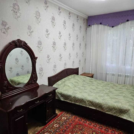 Юнусабад-13 • Мегапланет • 2-комн • 50 м² • этаж 2/4 • [32362]