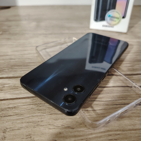 Samsung A05 sotiladi 128Gb