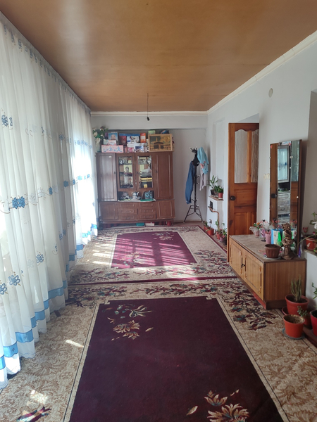 Srochno Sotiladi Yunusobod Gvardevskiy 1.5 sotix 5 ta xona fasad 13