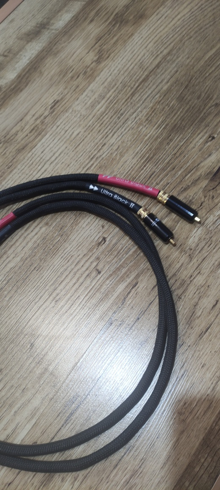 Кабель межблочный Tellurium Q Black II Ultra . Пара 1 метровая .