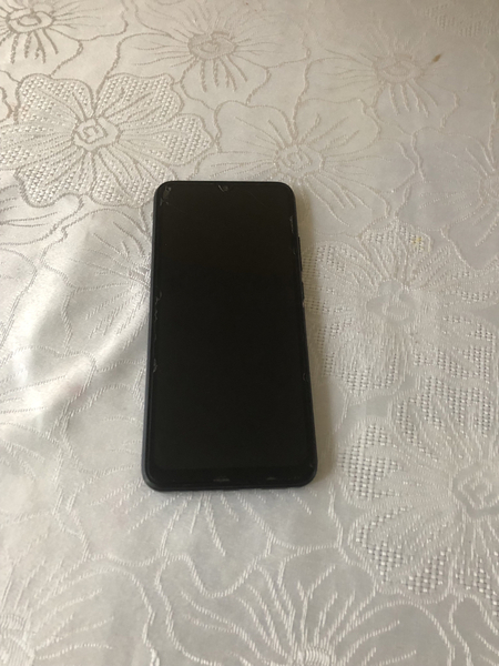 Madeli:Redmi c9 xolati idal