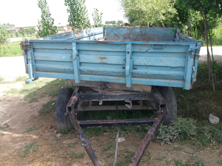 Traktor. T28. Soz holatda