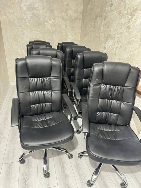 Kreslo va stullar  ofis mebel