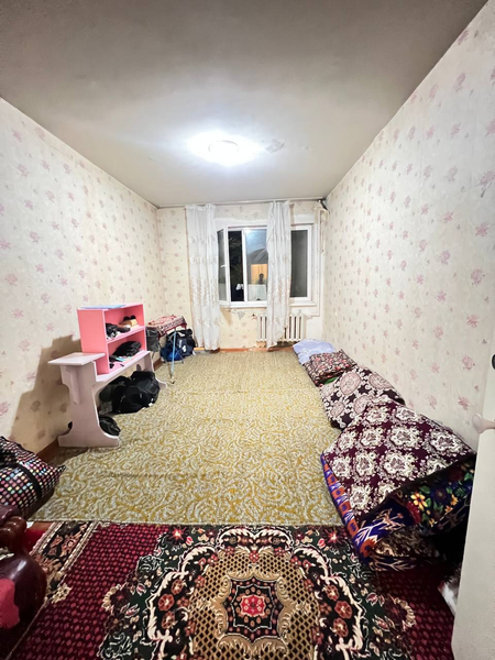 Продаю

Чилонзор 18. 3/3/4/. Балкон 1,5+3.