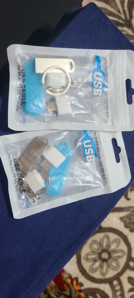 Fleshka sotiladi holati yangi 128 gb