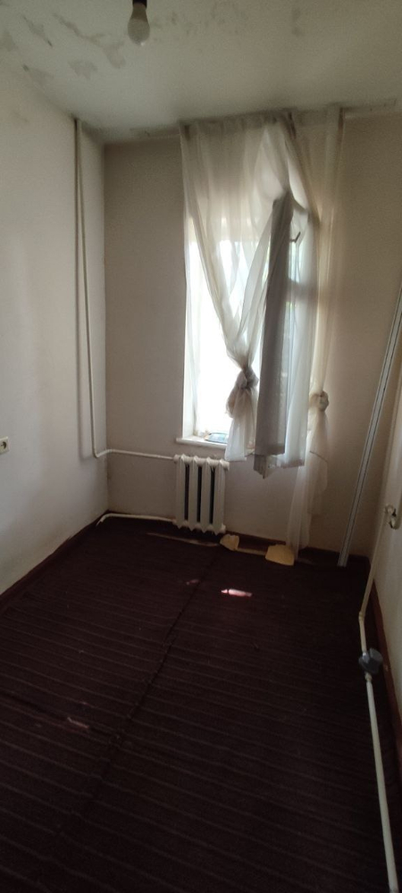 Срочно Продаётся Юнусобод 18-кв 2/1/4