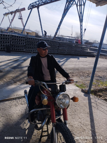 Temir beton plitalar sotiladi