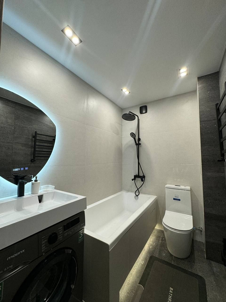 Центр, Юнус Раджабий, метро Космонавтов, Цум 2³/3/5 55 М², евроремонт!