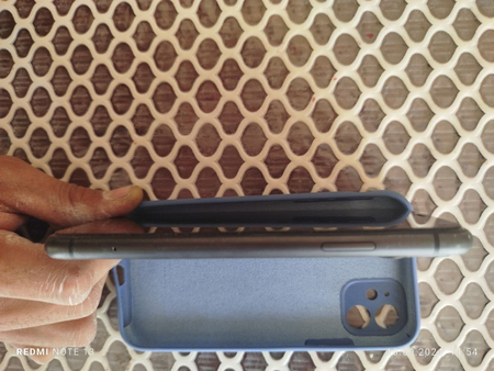 iphone 11 128/3 bez karobka pasport kopiya beriladi