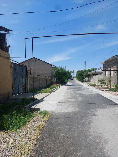 Абдурахмон ж/х да 8 сотих  4 хонали уй сотилади