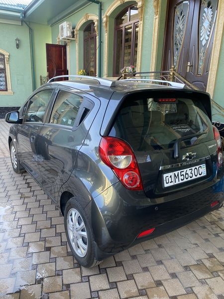 Spark avtomobili