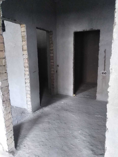 Продаётся 2х комнатная квартира в центре ориентир Зебо (Зархал)